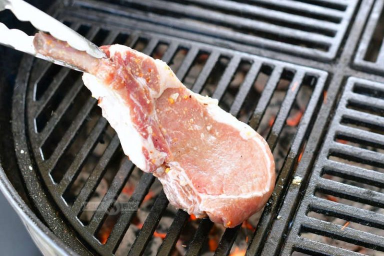 Grilled Pork Chops - Easy Juicy and Delicious Grilled Dinner