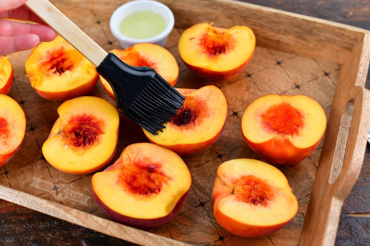 Grilled Peaches - Easy and Delicious Summer Dessert